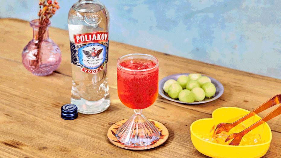 Dubliner Whisky And Honeycomb Cocktail Simple Recipe Bws